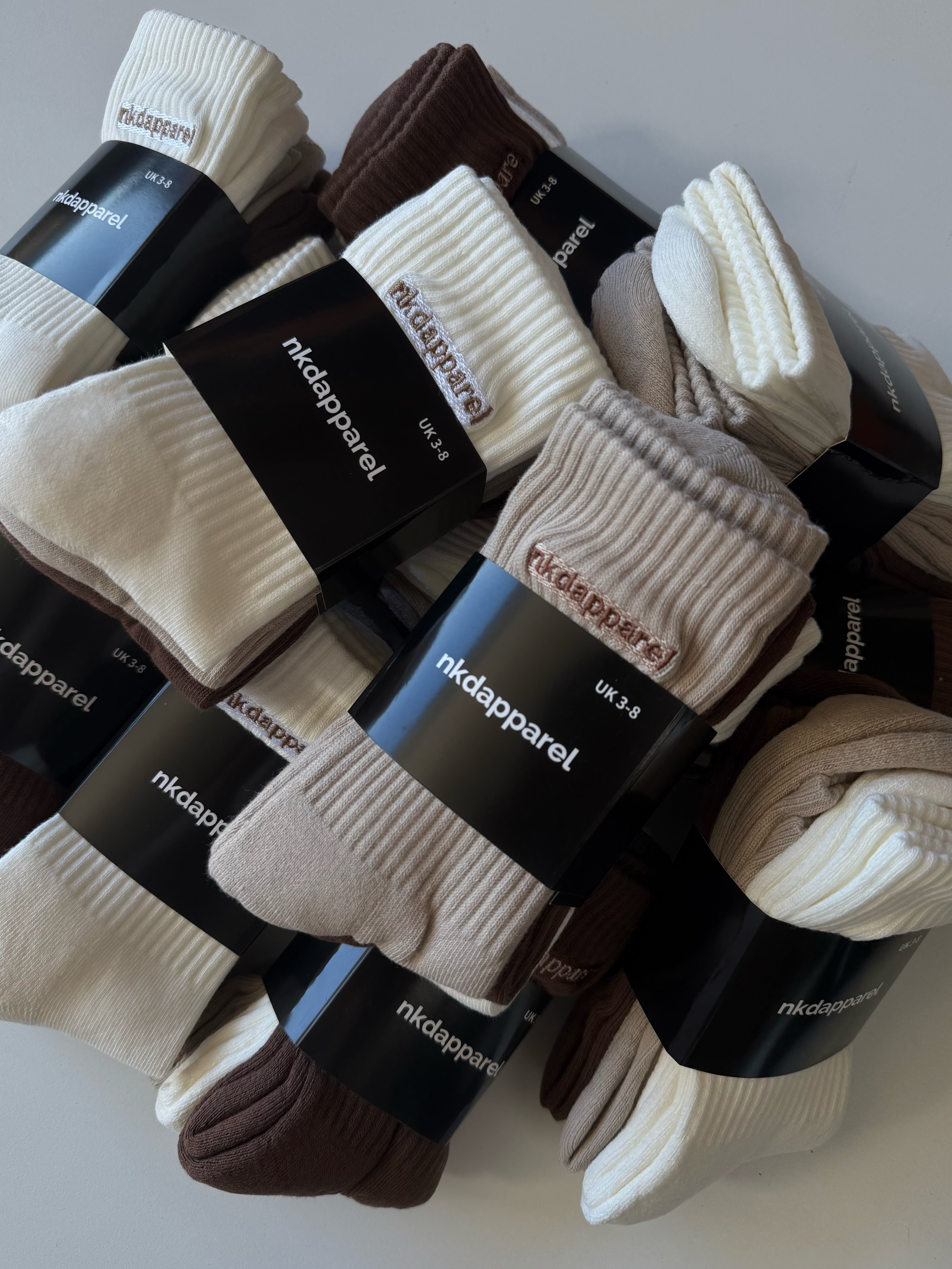 3x Neutral socks – nkdapparel
